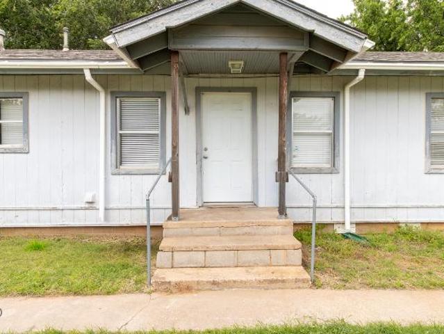 2 Br, 1 bath, Other 4709 Coronado Avenue