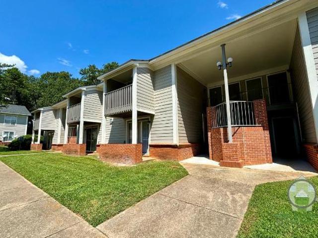 2 Br, 1 bath, Other 500 Fairview St