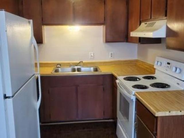 2 Br, 1 bath, Other 501 Reed Street