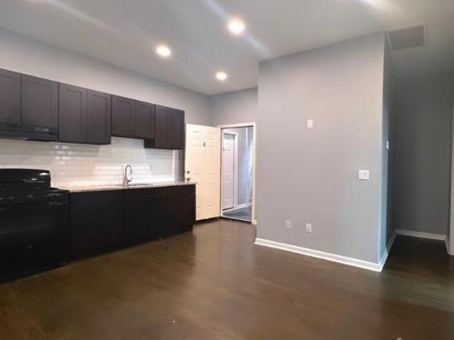 2 Br, 1 bath, Other 502 Springfield Avenue