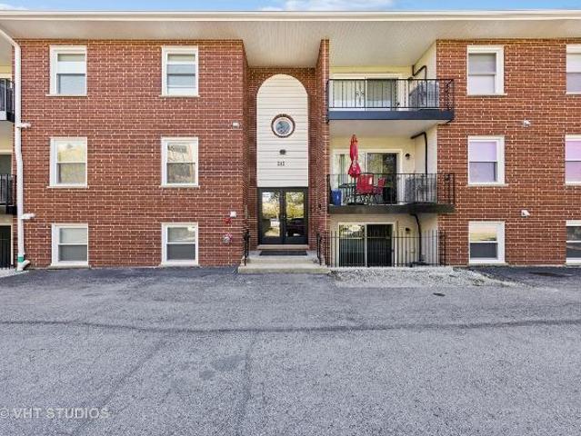 2 Br, 1 bath, Other 515 N Cass Avenue