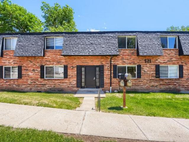 2 Br, 1 bath, Other 521 16th St