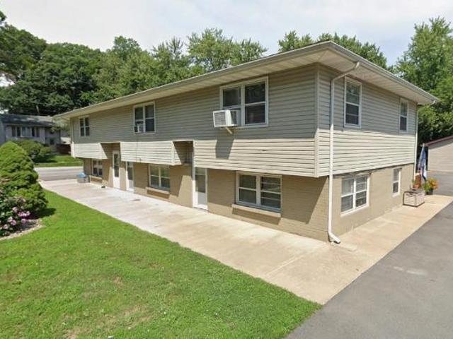 2 Br, 1 bath, Other 5260 Mulberry Avenue