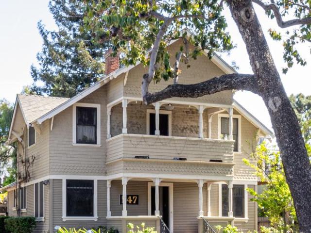 2 Br, 1 bath, Other 547 Marsh