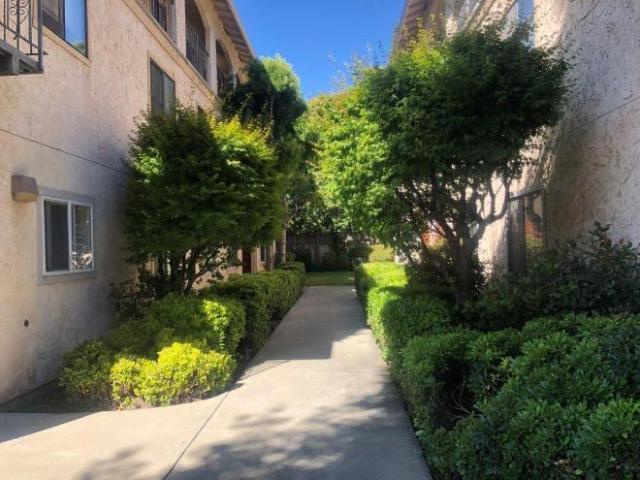 2 Br, 1 bath, Apartment 554 Bancroft Avenue
