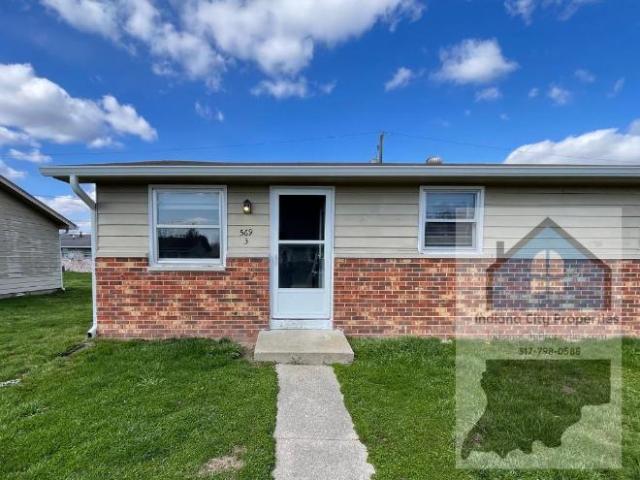 2 Br, 1 bath, Other 569 South Home Avenue