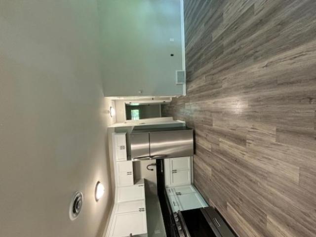 2 Br, 1 bath, Other 5915 33 Juniper