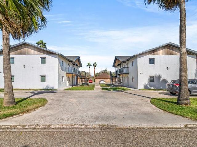2 Br, 1 bath, Other 607 East Washington Street