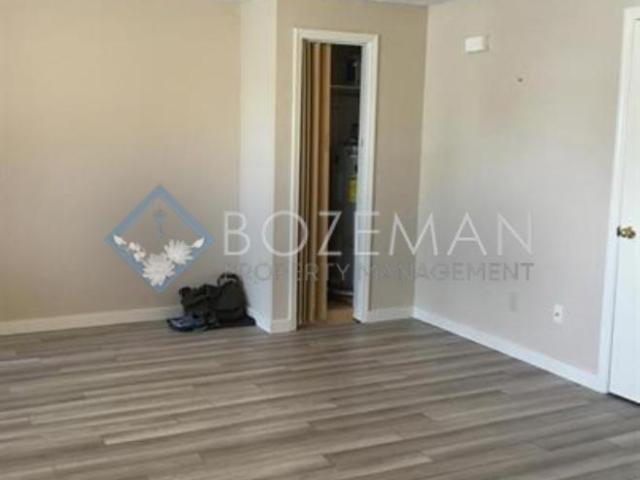 2 Br, 1 bath, Other 611 North N Street