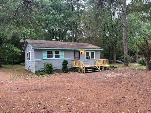2 Br, 1 bath, Other 6315 U S 301