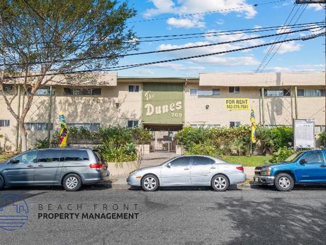 2 Br, 1 bath, Other 709 N Inglewood Ave
