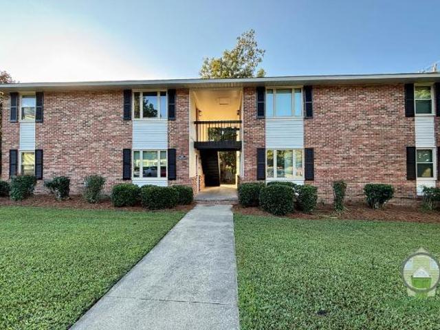 2 Br, 1 bath, Other 710 North Maple St