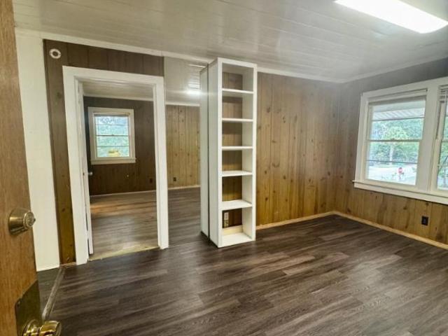 2 Br, 1 bath, Apartment 7203 Porcher Dr