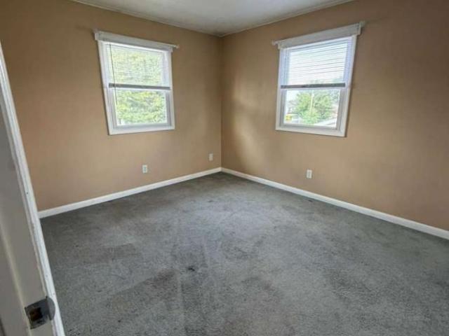 2 Br, 1 bath, Other 801 Deerfield Road