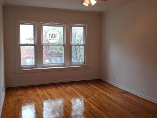 2 Br, 1 bath, Other 903 909 W 76th