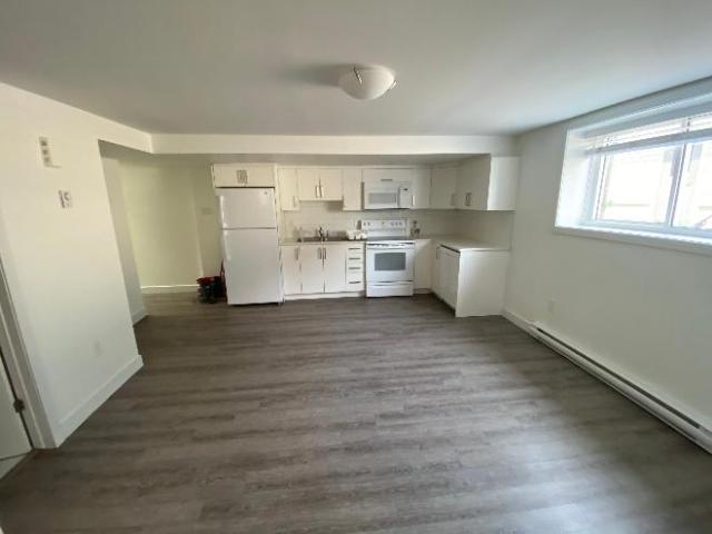 2 Br, 1 bath, Other 1016 Maitland Avenue