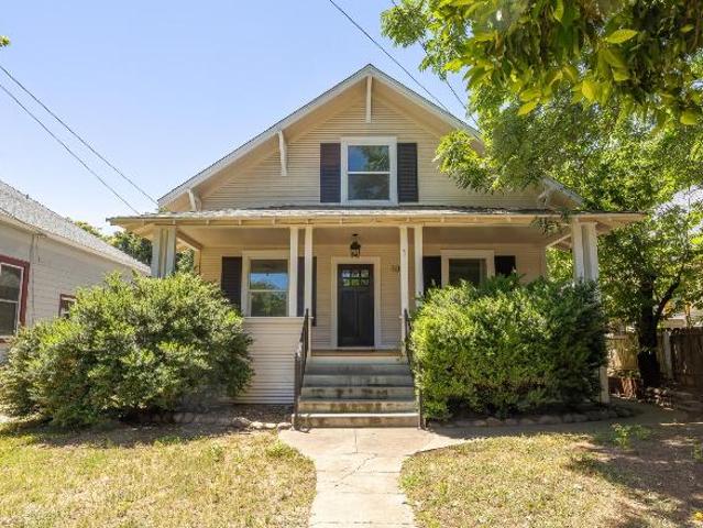 2 Br, 1 bath, Other 1012 Broadway St