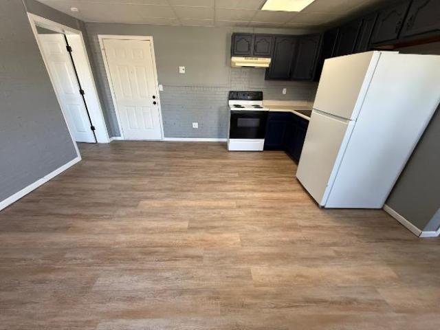 2 Br, 1 bath, Other 1109 South Main Street