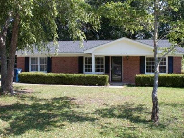 2 Br, 1 bath, Other 111B Wendy Way