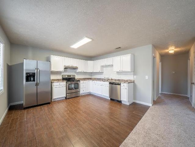 2 Br, 1 bath, Apartment 112 Dupree Road