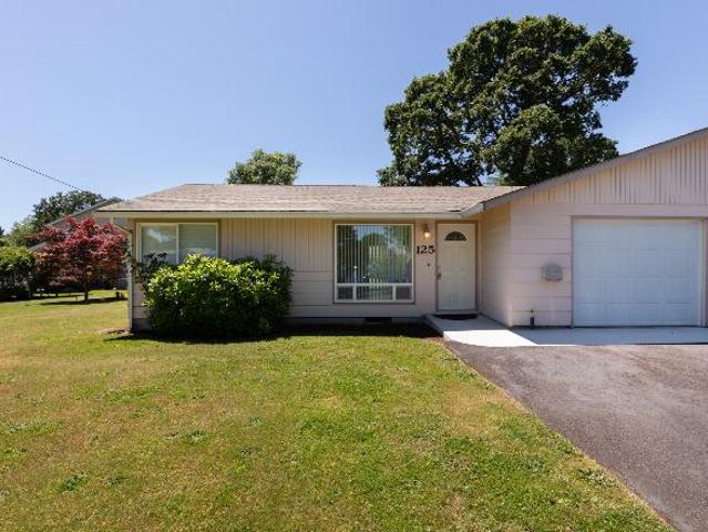 2 Br, 1 bath, Other 125 Mill Street