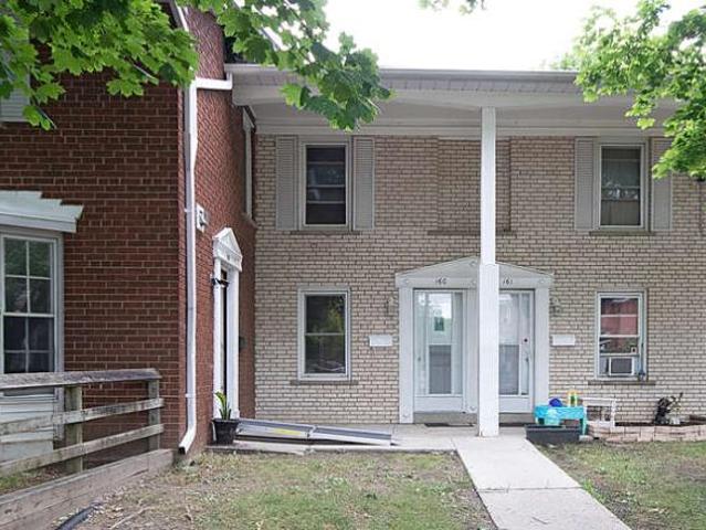 2 Br, 1 bath, Other 136 Arbour Glen Crescent