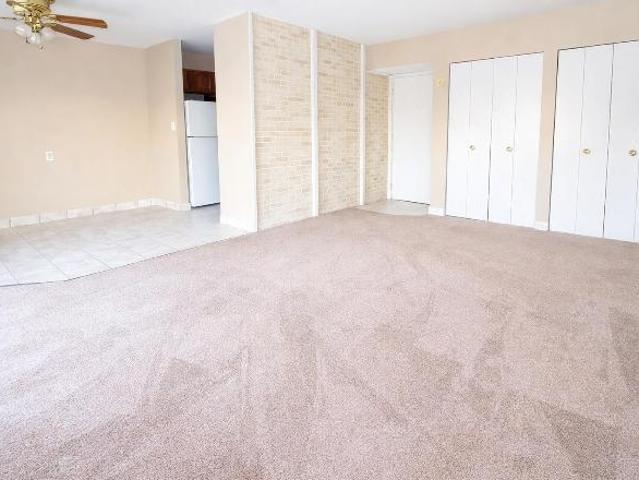 2 Br, 1 bath, Apartment 151 Milne Drive