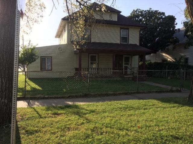 2 Br, 1 bath, Other 1555 South Wichita Street