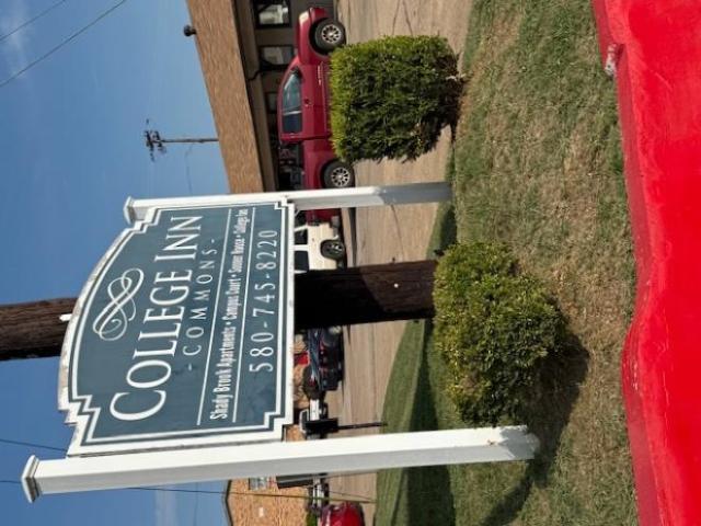 2 Br, 1 bath, Other 1603 N 6th St