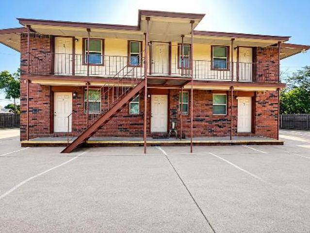 2 Br, 1 bath, Other 1704 Fairfax Avenue