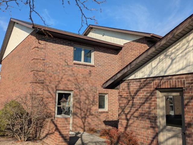 2 Br, 1 bath, Other 17470 Fairway Drive