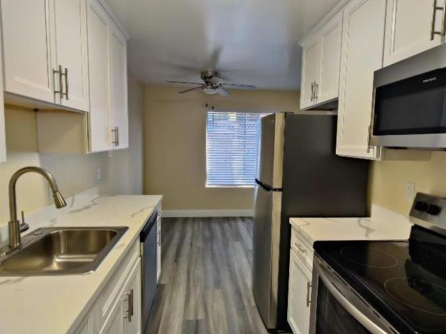 2 Br, 1 bath, Other 1910 Berryman Street