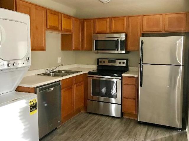 2 Br, 1 bath, Apartment 1920 E Hayden Lane