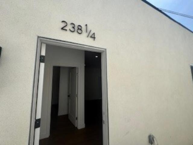 2 Br, 1 bath, Other 234 E 51st St