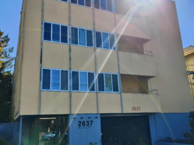 2 Br, 1 bath, Apartment 2637 Regent St