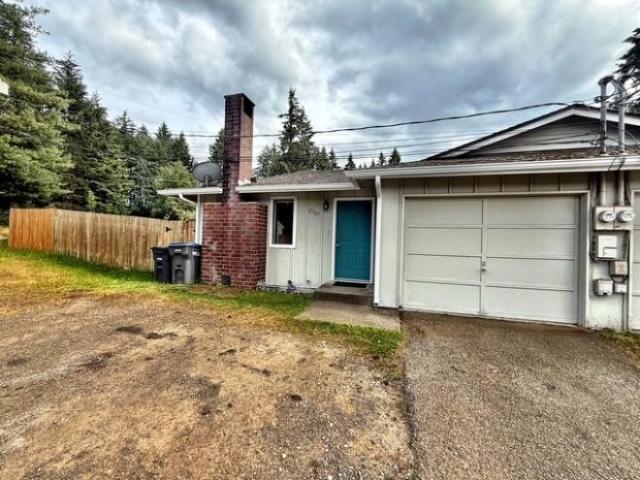 2 Br, 1 bath, Other 2707 Sedgwick Rd