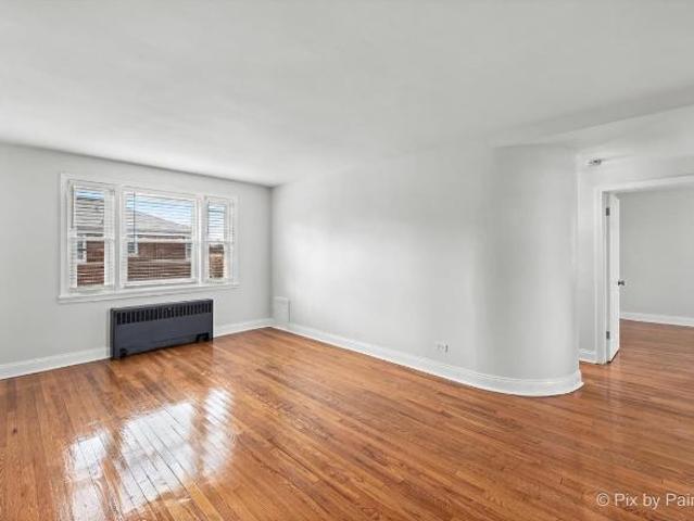 2 Br, 1 bath, Other 2719 W Berwyn Avenue