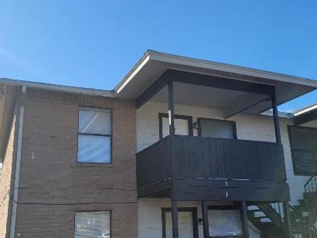 2 Br, 1 bath, Other 2710 Los Amigos Drive