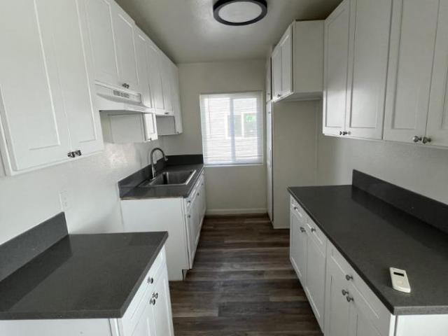 2 Br, 1 bath, Other 2811 South Central Avenue