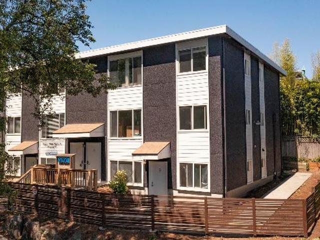 2 Br, 1 bath, Other 3000 East Spruce Street