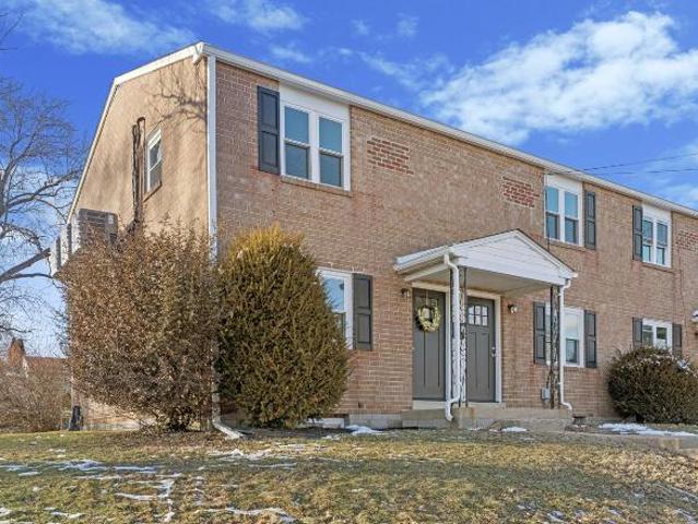 2 Br, 1 bath, Apartment 303 313 Lemon Street