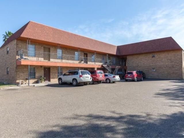 2 Br, 1 bath, Apartment 303 South Palm Drive