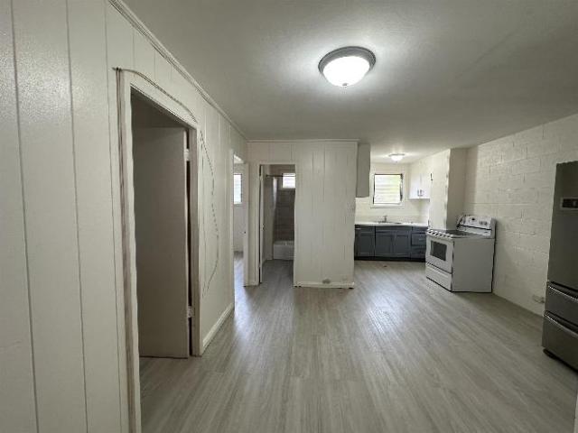 2 Br, 1 bath, Other 304 Olive Avenue
