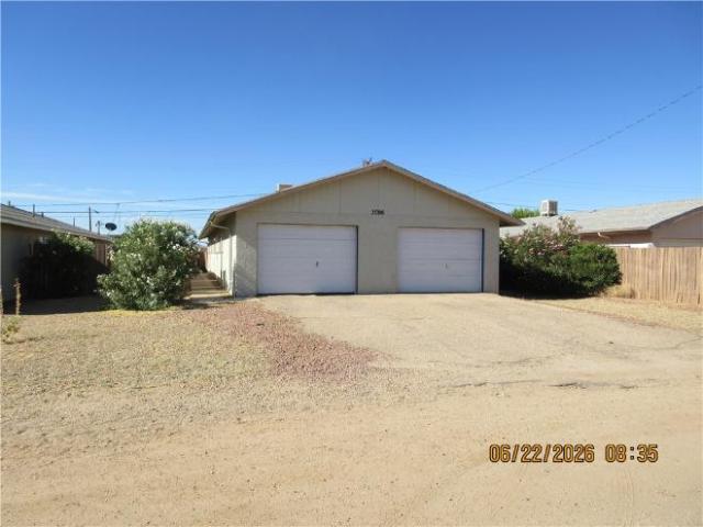 2 Br, 1 bath, Other 3096 E Butler #1 Avenue
