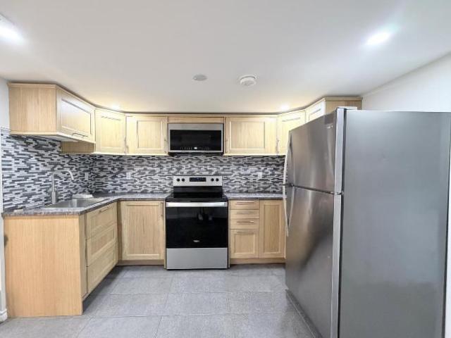 2 Br, 1 bath, Other 315 East 22nd St