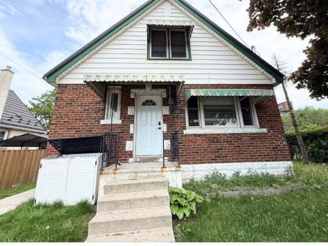 2 Br, 1 bath, Other 315 East 22nd St