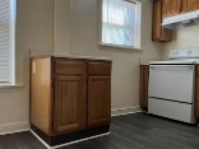 2 Br, 1 bath, Other 343 Kendrick Ln