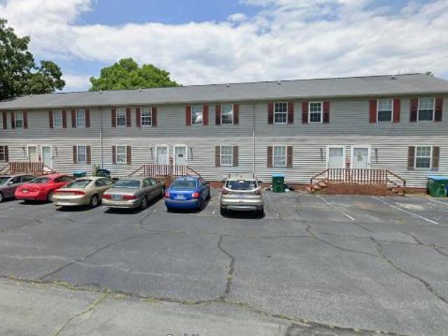2 Br, 1 bath, Other 369 Daniel St