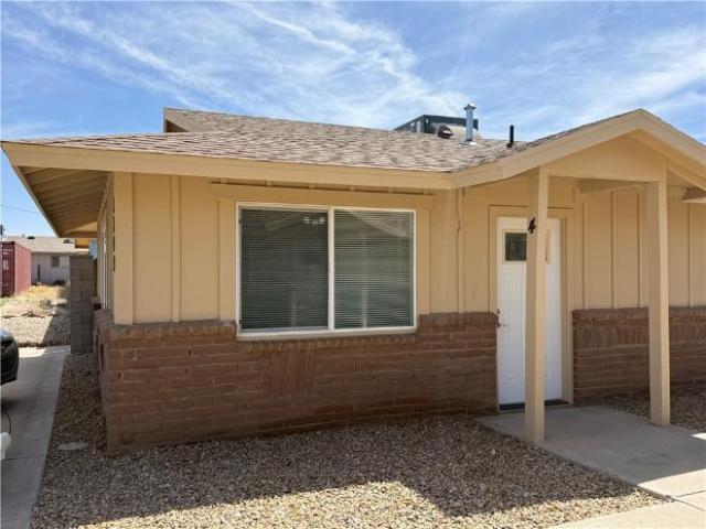 2 Br, 1 bath, Other 3849 N Roosevelt Street