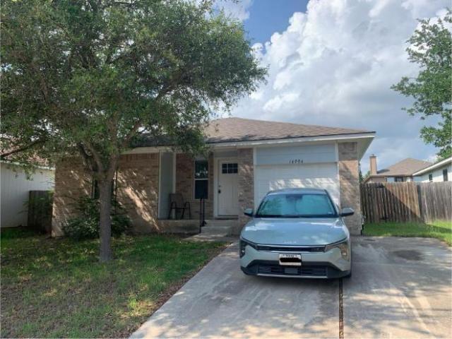 2 Br, 1 bath, Single Family Home 14904 Mossycup Ln